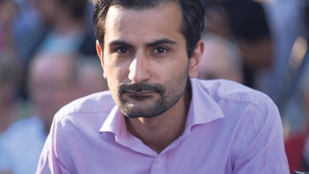 Hanif Bali (M) vill ”skambelägga” bidrag | Dagens ETC