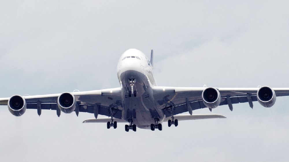 Flyget är en lika stor miljöbov som bilen | Dagens ETC
