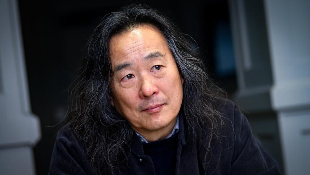 Yang Lian: ”Jag är en utlänning i mitt eget land” | Dagens ETC
